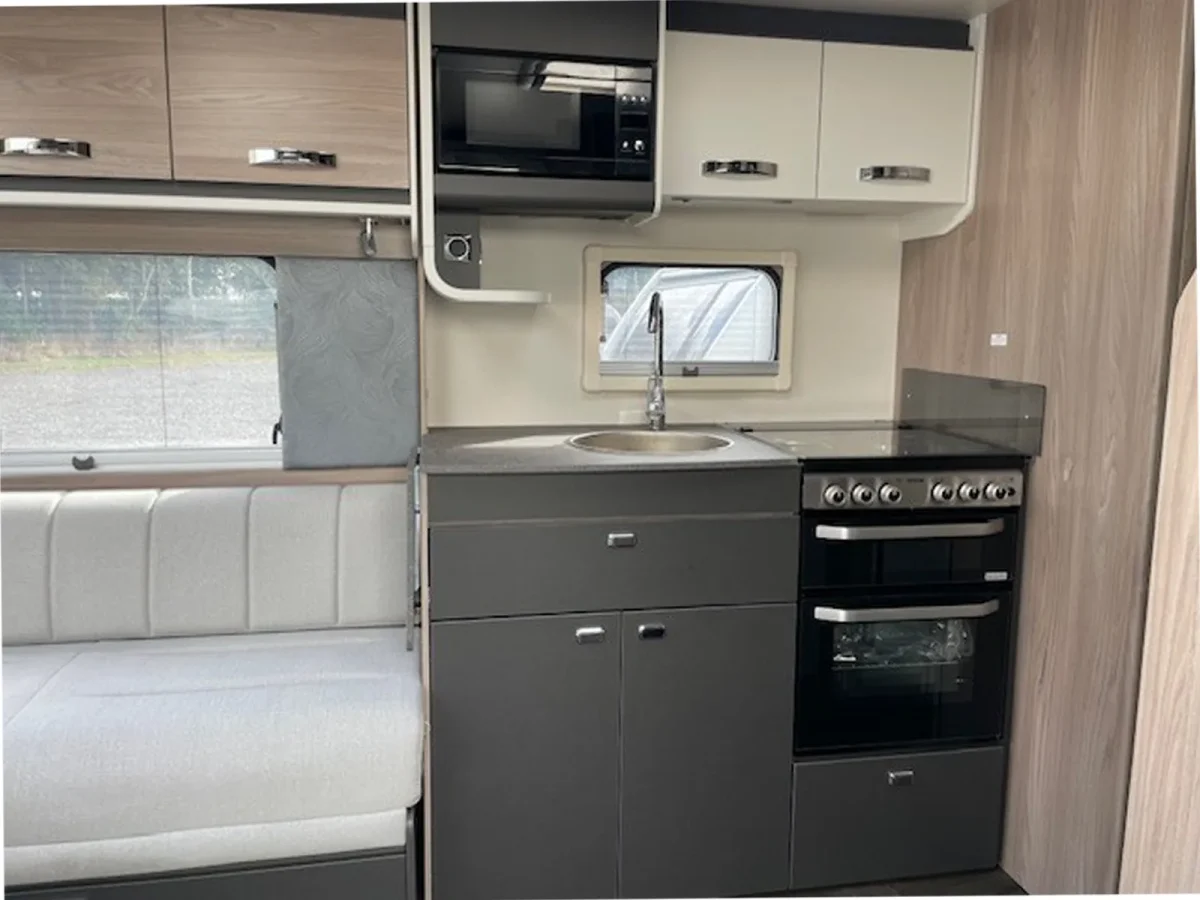 Swift Challenger Grande 650 2026 – Leisure Sales